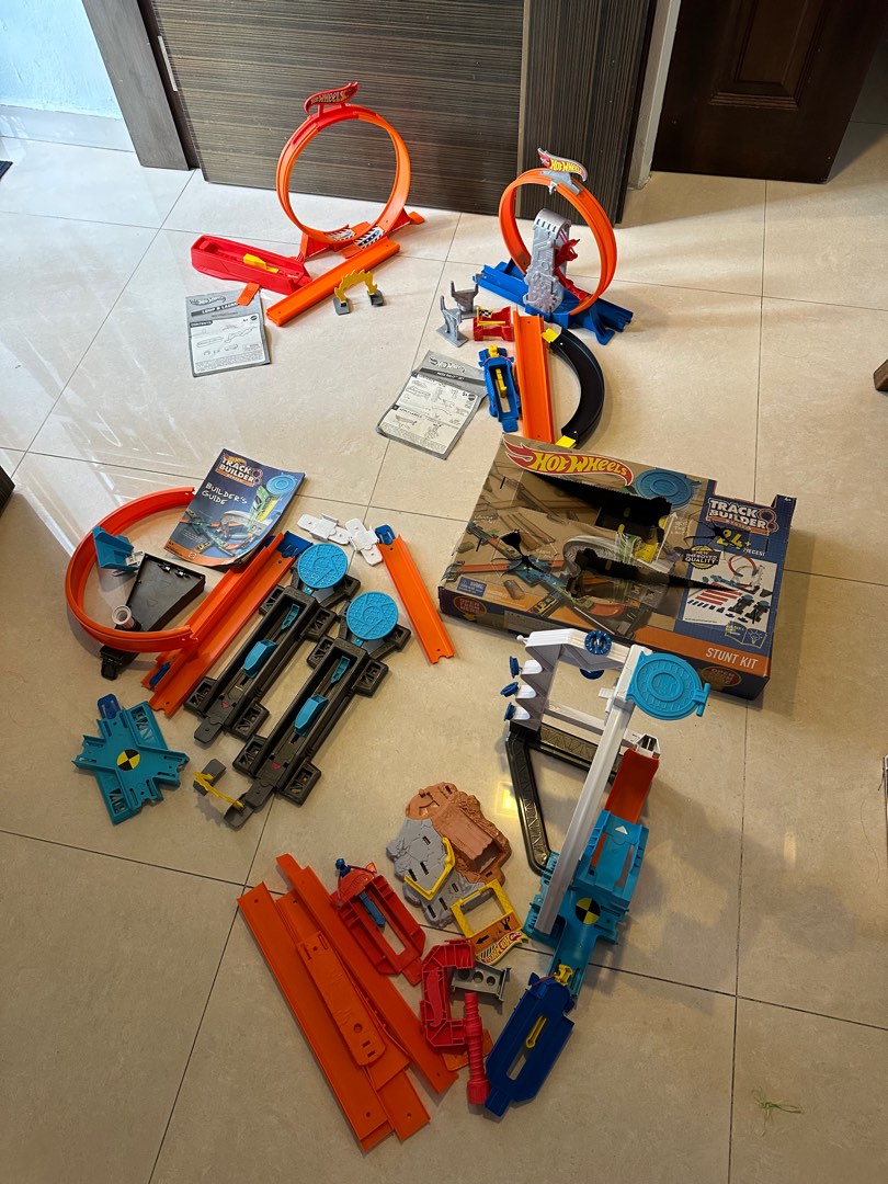 Hot Wheels ramps, Hobbies & Toys, Toys & Games on Carousell