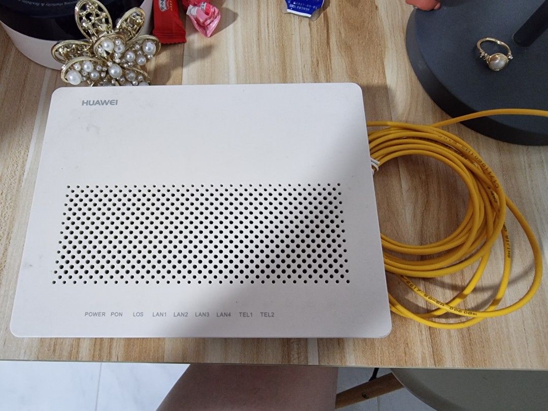 Huawei modem, Computers & Tech, Parts & Accessories, Networking on ...