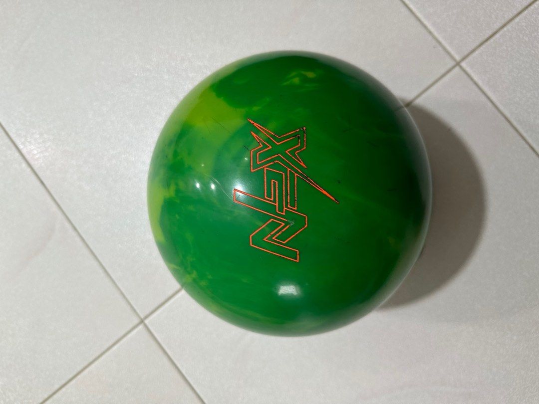 Hyroad Max Bowling Ball 14lb, Sports Equipment, Sports & Games, Billiards & Bowling on Carousell