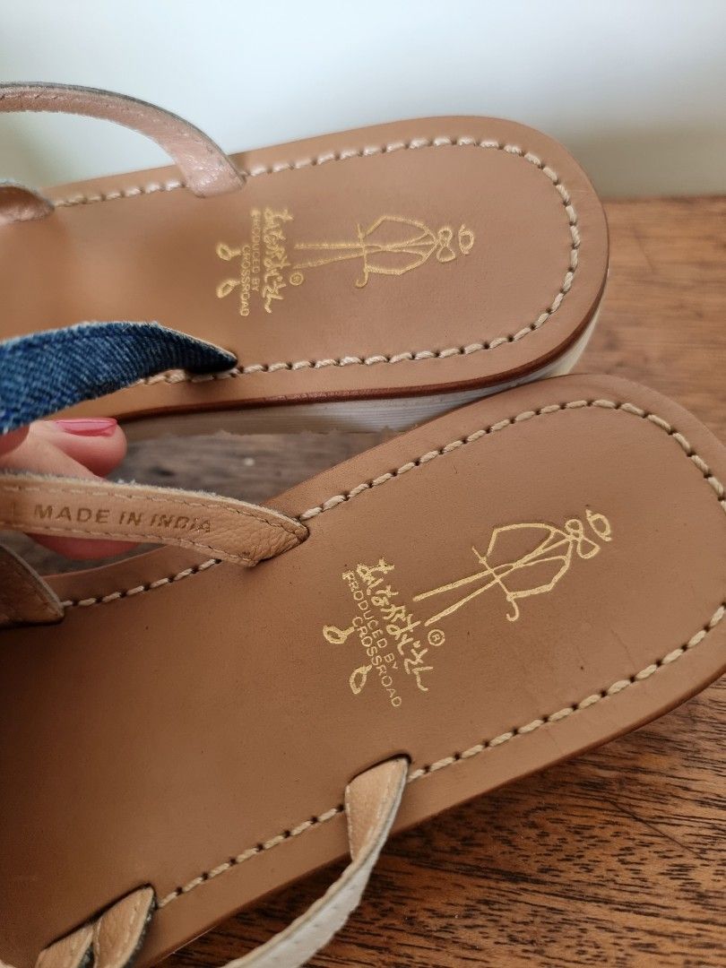 Japanese Sandal Crossroad Uncle Long Legs, Women's Fashion, Footwear ...