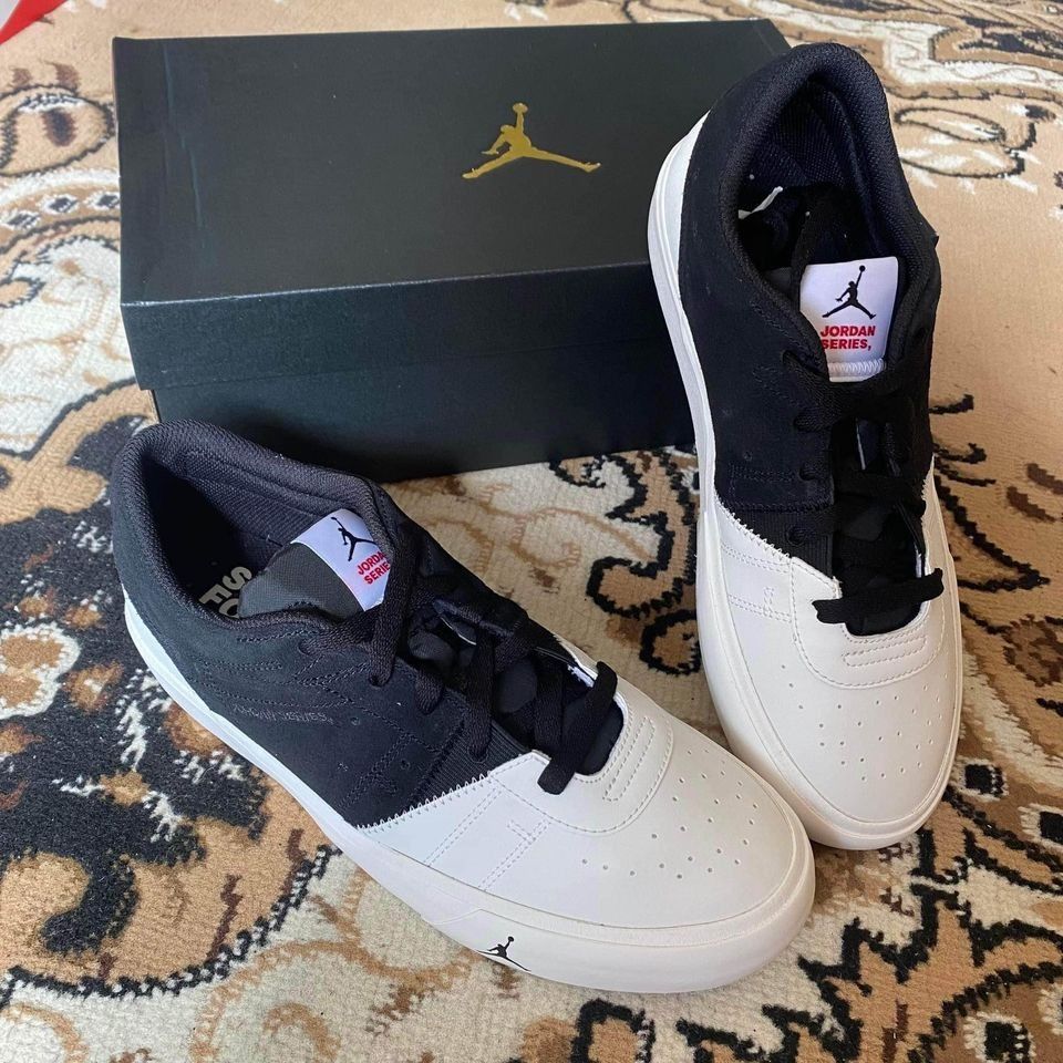 Jordan Series ES, Men's Fashion, Footwear, Sneakers on Carousell