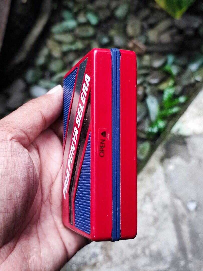 Kotak Wadah Rokok Vintage Gudang Garam Pria Punya Selera NOS, Antik ...