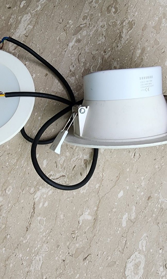 LED downlight driver integrated spot light, Furniture & Home Living ...
