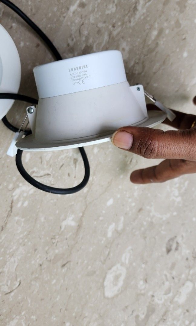 LED downlight driver integrated spot light, Furniture & Home Living ...