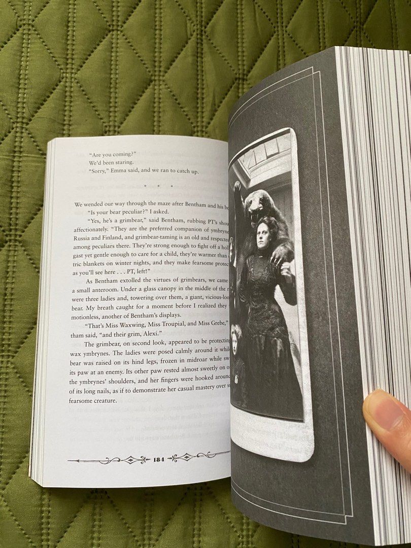 Library of Souls (Miss Peregrine's Peculiar Children, #3) by Ransom ...