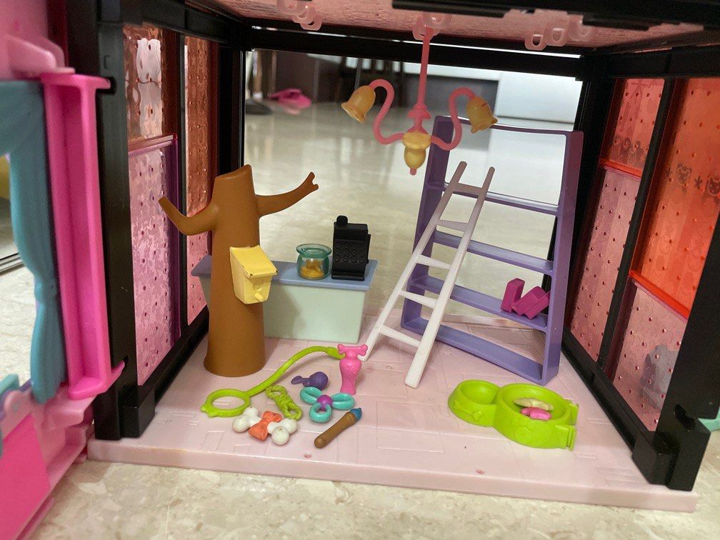Lps house and accessories, Hobbies & Toys, Toys & Games on Carousell