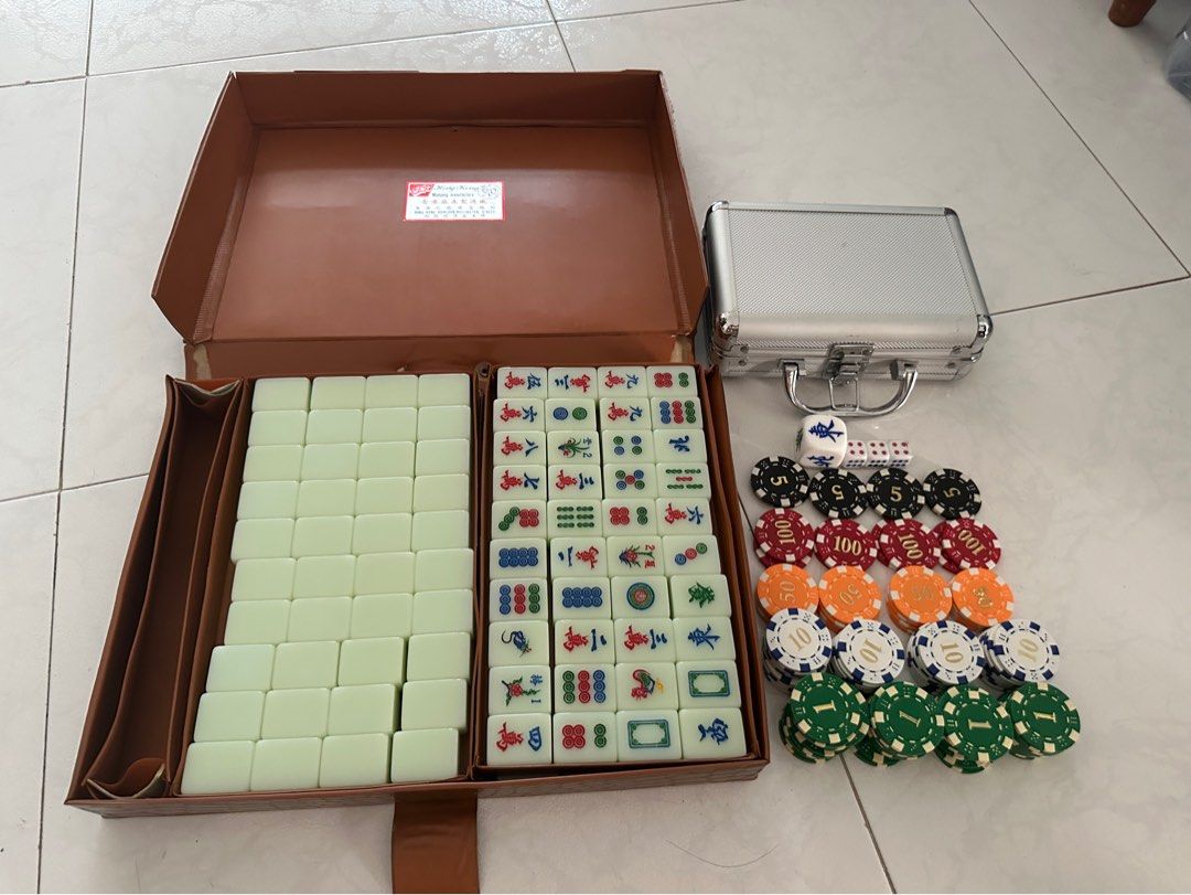 Mahjong Set (Jade) 148pcs comes with Chips, Hobbies & Toys, Toys ...