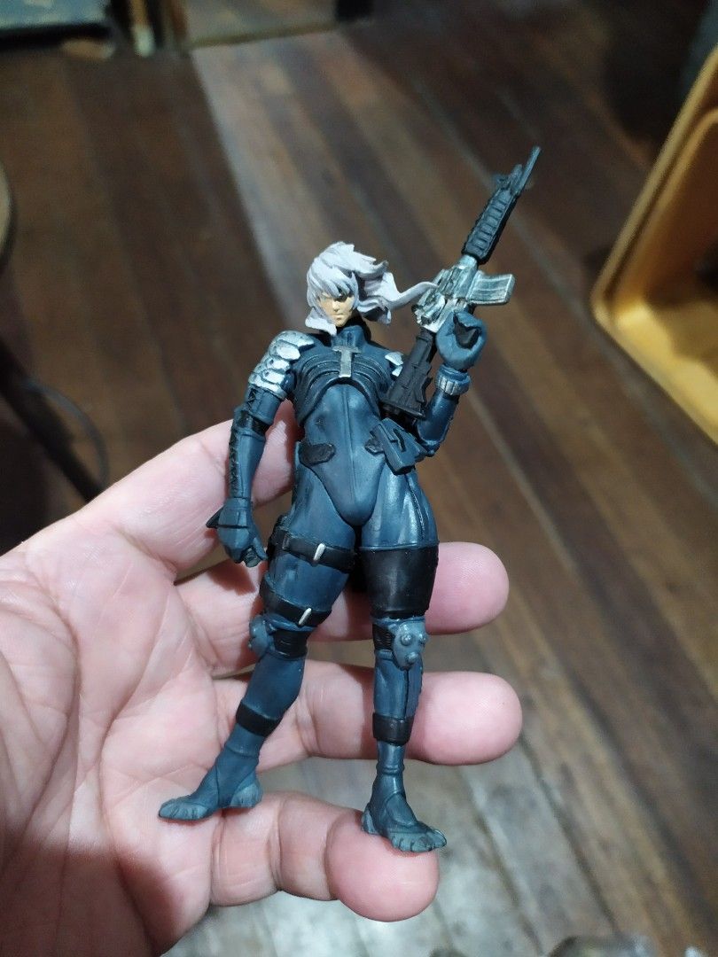Metal gear Raiden figure on Carousell