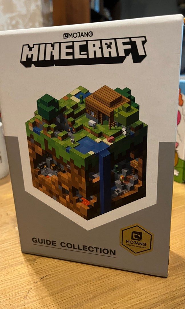 Minecraft guide collection, 興趣及遊戲, 書本 & 文具, 小朋友書 - Carousell