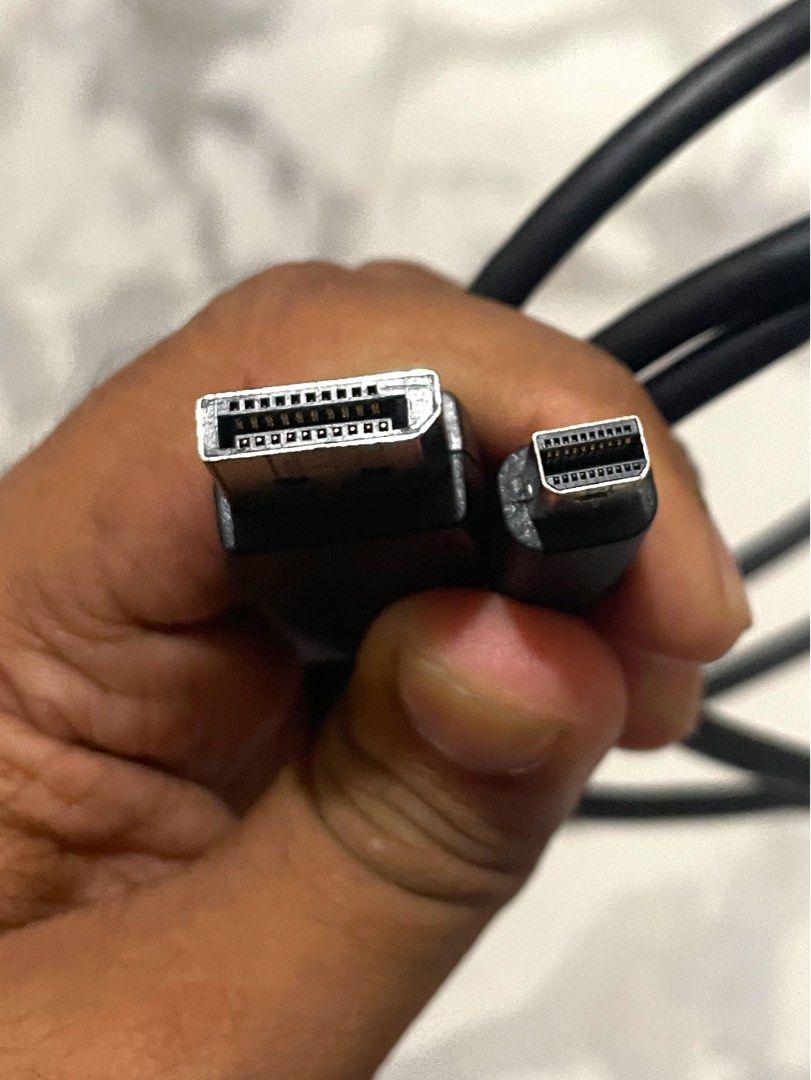 Mini display port to Display port, Computers & Tech, Parts ...