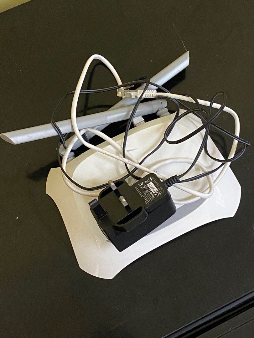 MINI FRIDGE + FREE ROUTER (Pending), TV & Home Appliances, Kitchen ...