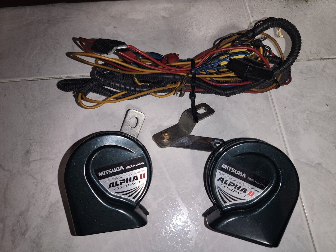 Mitsuba Alpha II Compact car horn with wire harness, Car Accessories ...