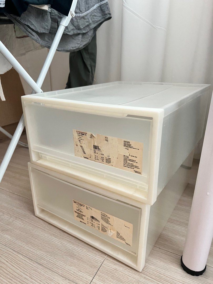 Muji plastic drawers x2 塑料抽屜櫃, 傢俬＆家居, 傢俬, 其他家居傢俬 - Carousell