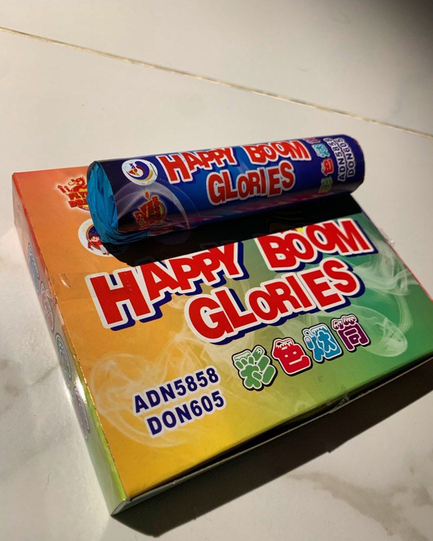 Multi Colour Smoke Stick for Wedding, Graduation, Stadium, Farewell ...