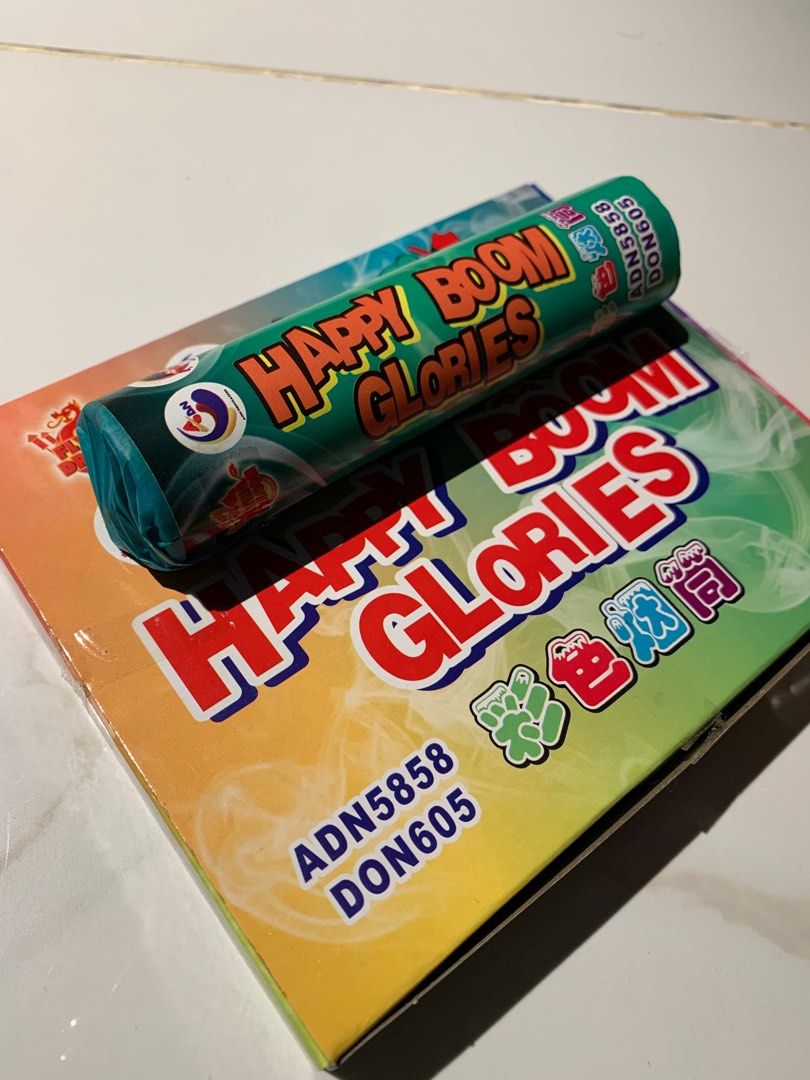 Multi Colour Smoke Stick for Wedding, Graduation, Stadium, Farewell ...