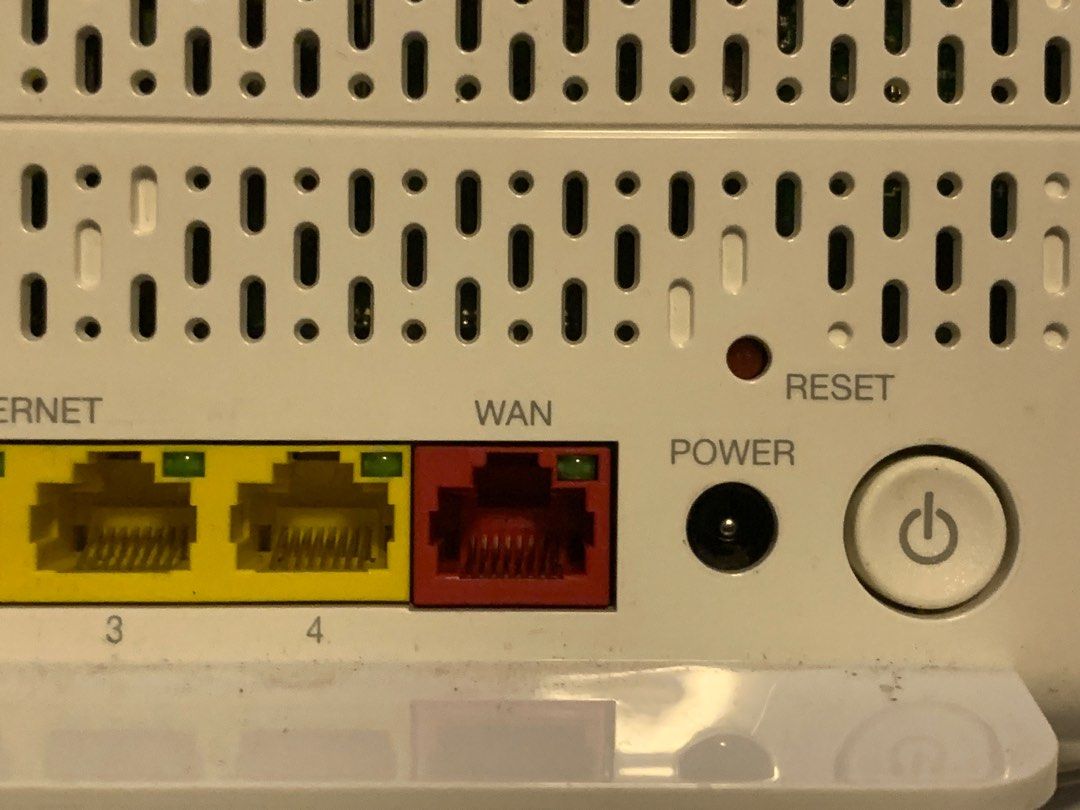 MyRepublic WiFi Halo router, Computers & Tech, Parts & Accessories ...