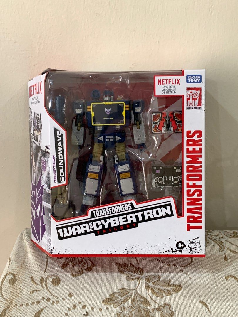 Transformer Netflix (War for Cybertron Trilogy) SoundWave, Hobbies ...