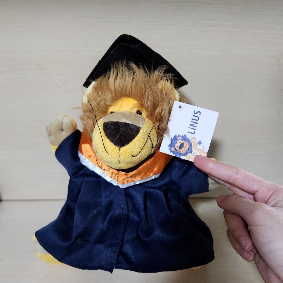 NUS Graduation Bear/Lion Linus, Hobbies & Toys, Toys & Games on Carousell