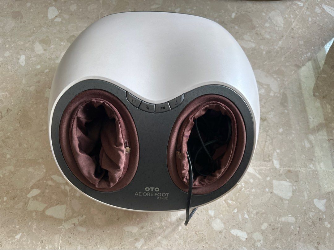 OTO Adore Foot AF-80, Health & Nutrition, Massage Devices on Carousell
