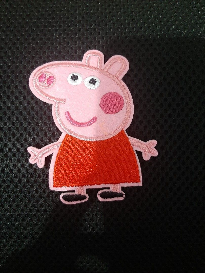 Peppa pig embroidered patch (2pcs), Hobbies & Toys, Memorabilia ...