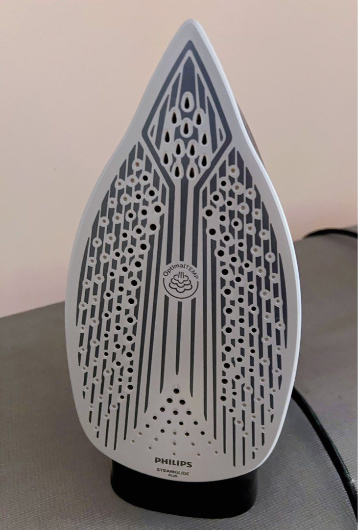 Philips Perfect Care Steam Iron, TV & Home Appliances, Irons & Steamers ...