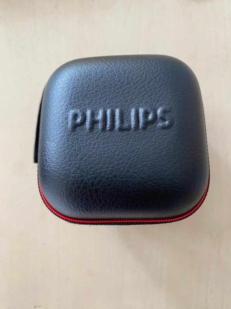 Philips Universal Travel Adaptor, TV & Home Appliances, Electrical ...