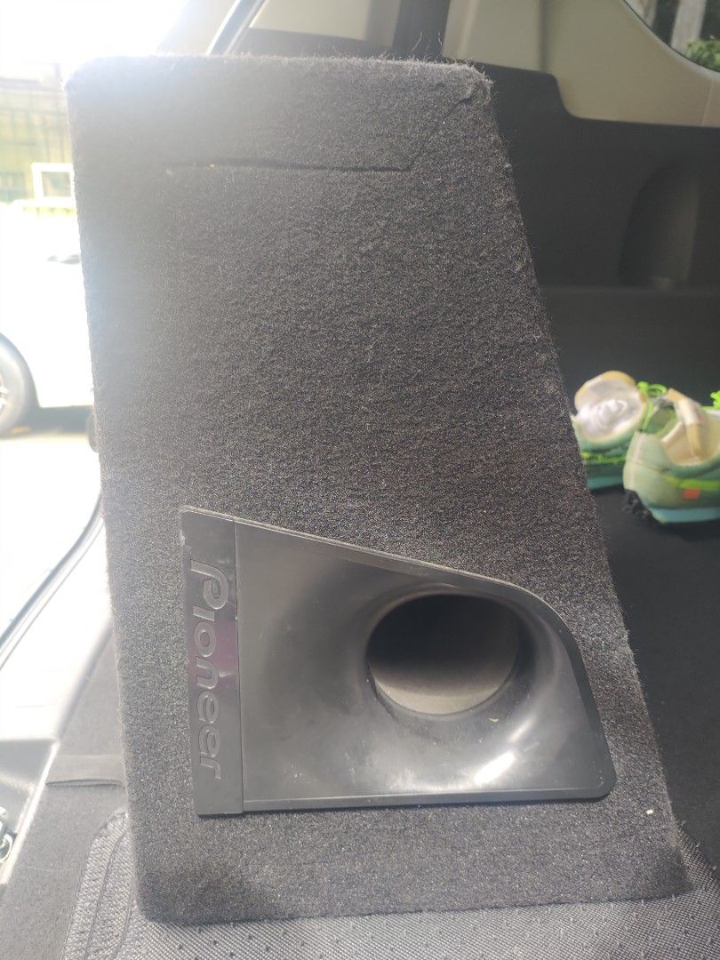 Pioneer TS WX305B with amplifier GM 3500T on Carousell