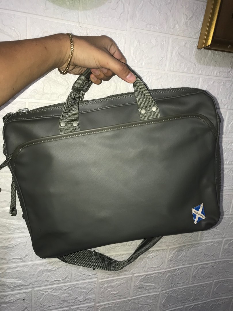 PORTER LUGGAGE LABEL, Men's Fashion, Bags, Briefcases on Carousell