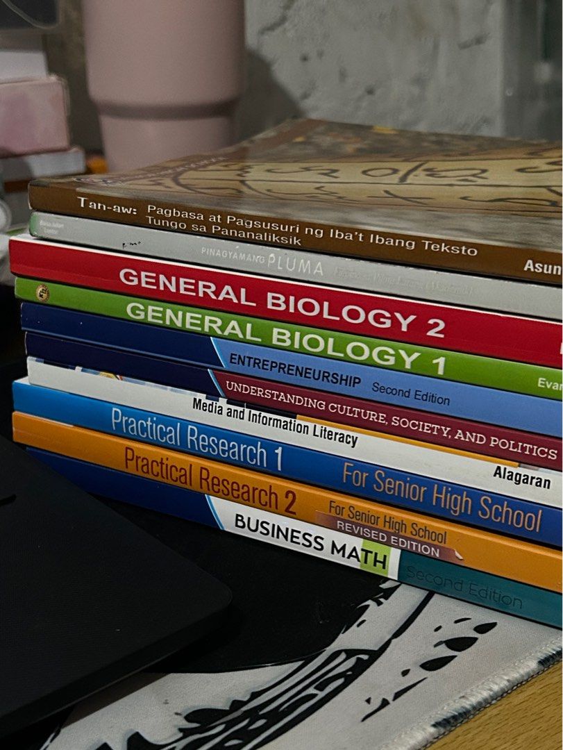 Practical research 2, Hobbies & Toys, Books & Magazines, Textbooks on ...