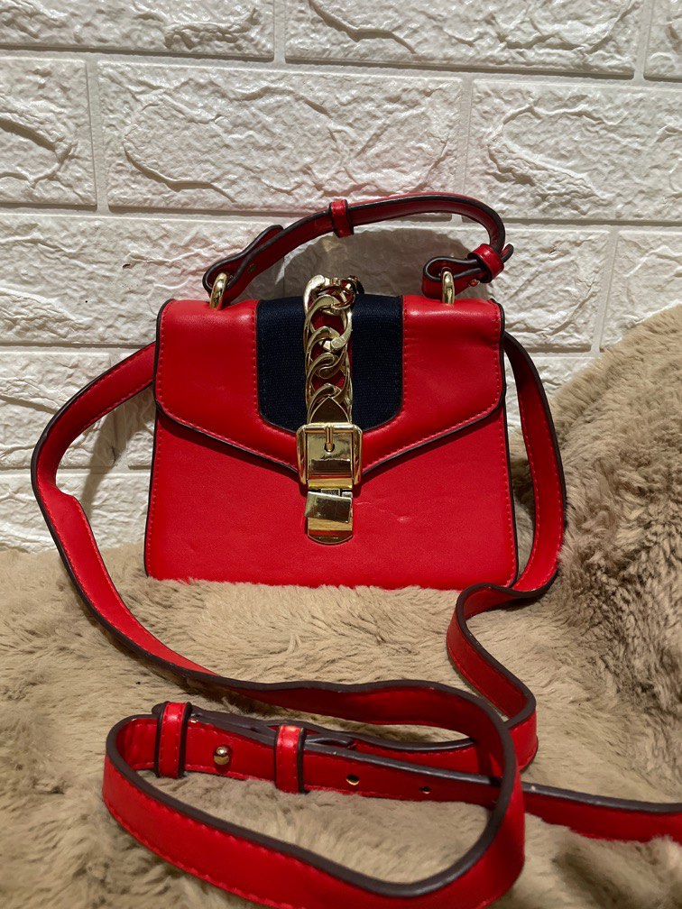 Red sling on Carousell