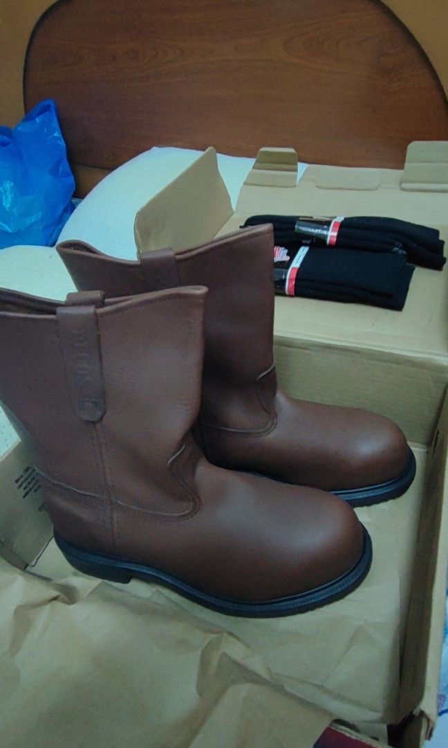 Redwing pecos 8241, Men's Fashion, Footwear, Boots on Carousell