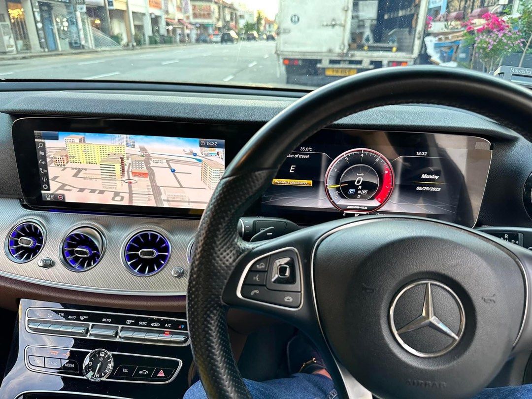 Retrofit Original Recon Mercedes E-Class Right Hand Drive W213 Dual 12. ...