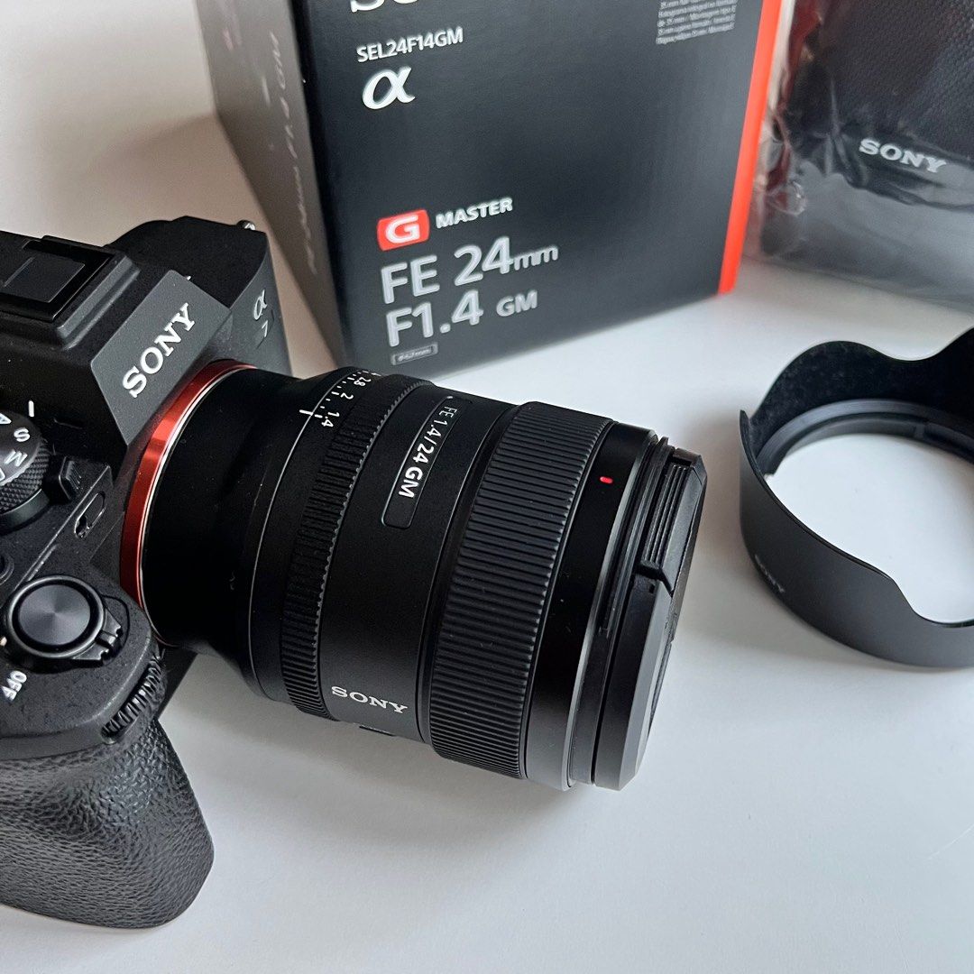 Sony 24mm/F1.4 GMaster, Photography, Lens & Kits on Carousell