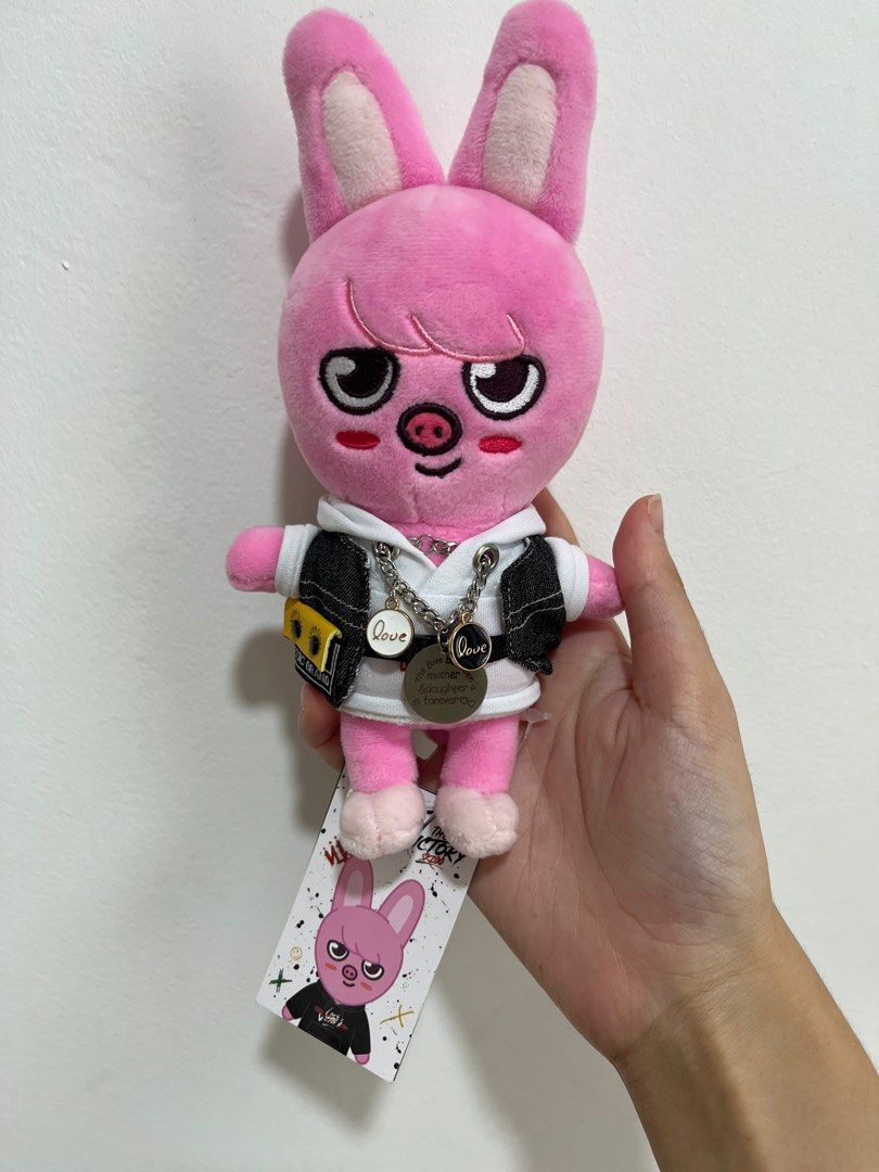 Straykids changbin mini skzoo Dwaekki, Hobbies & Toys, Toys & Games on ...