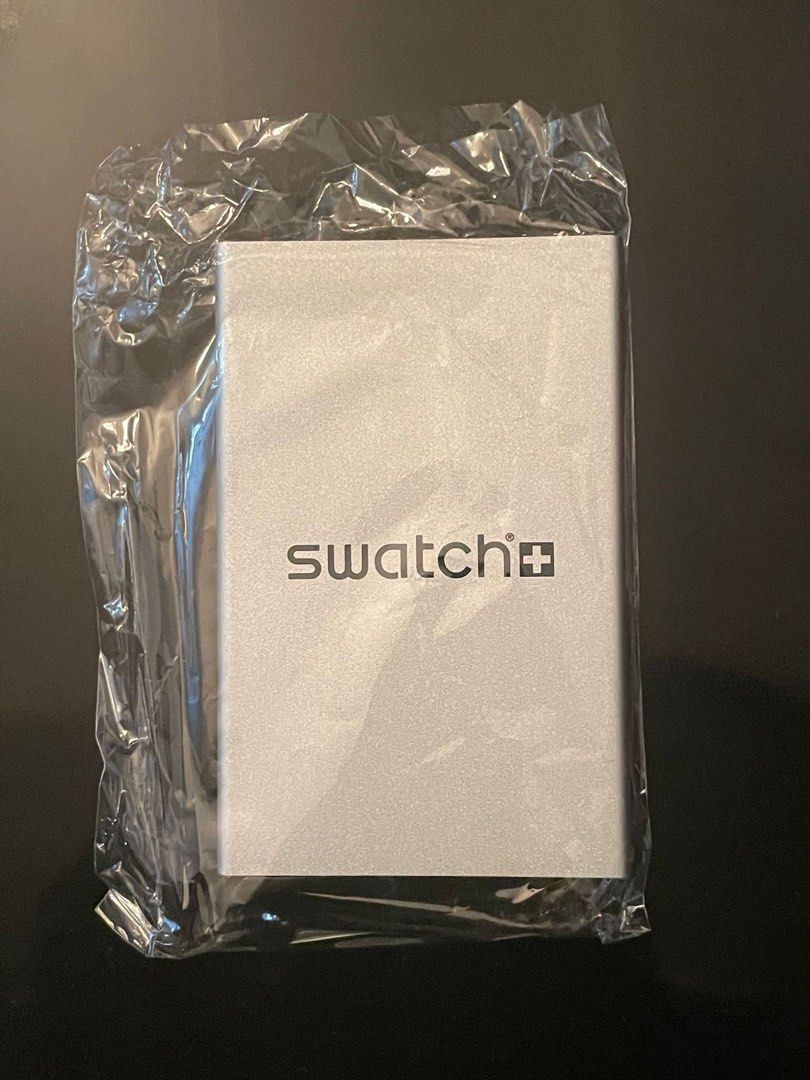 Swatch metal card holder RFID safe, Men's Fashion, Watches ...