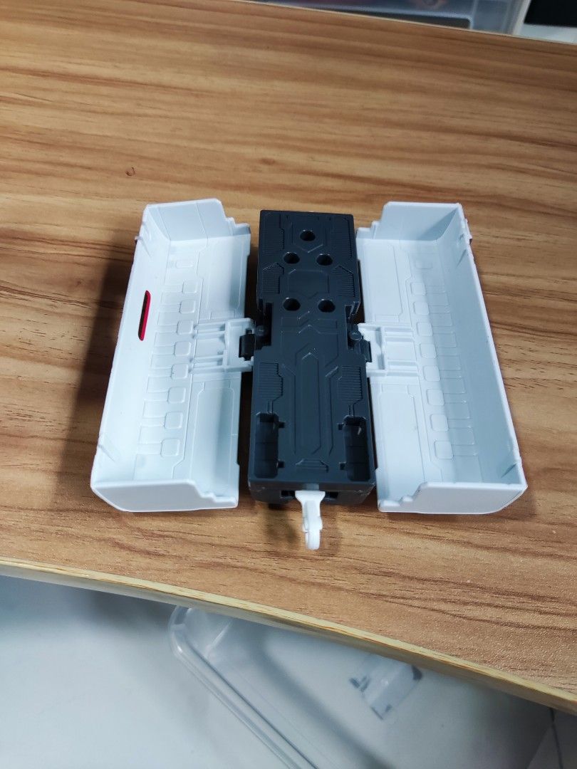 Takara Tomy Plarail Shinkalion Shinkansen Robot Train DXS02 E6 Komachi, Hobbies & Toys, Toys ...