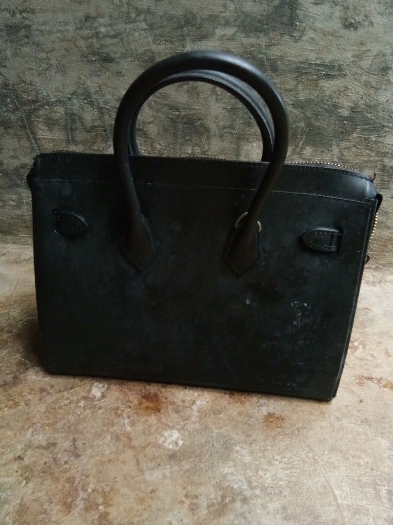 Tas hitam pesta cantik, Fesyen Wanita, Tas & Dompet di Carousell