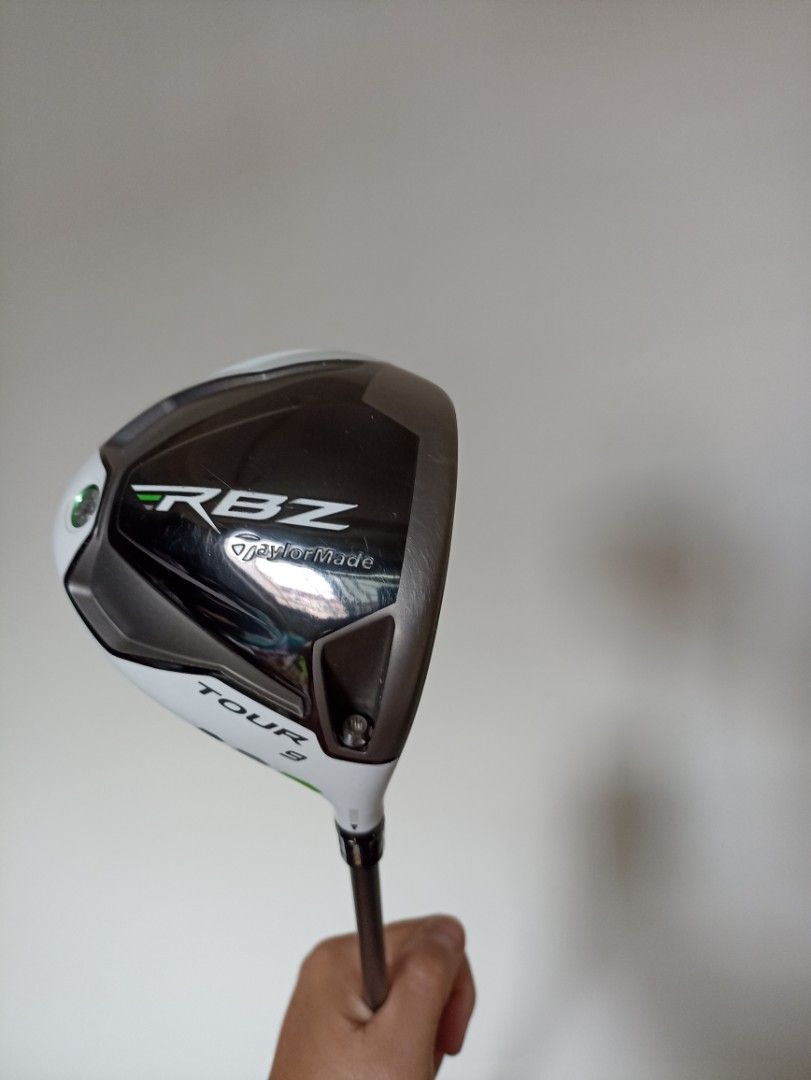 TaylorMade Driver - RBZ tour, 9° with S Flex., Sports Equipment, Sports & Games, Golf on Carousell