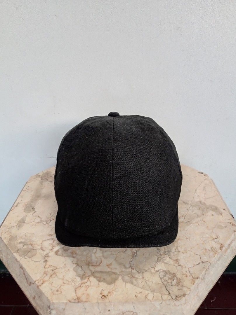 Topi Pet DICKIES Black Flat Cap, Fesyen Pria, Aksesoris, Topi di Carousell