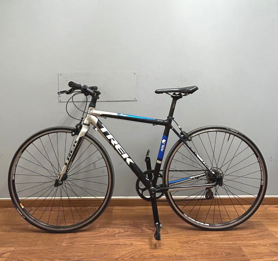 Trek Alpha Hybrid, 9.5kg only, good condition with shop warranty ...