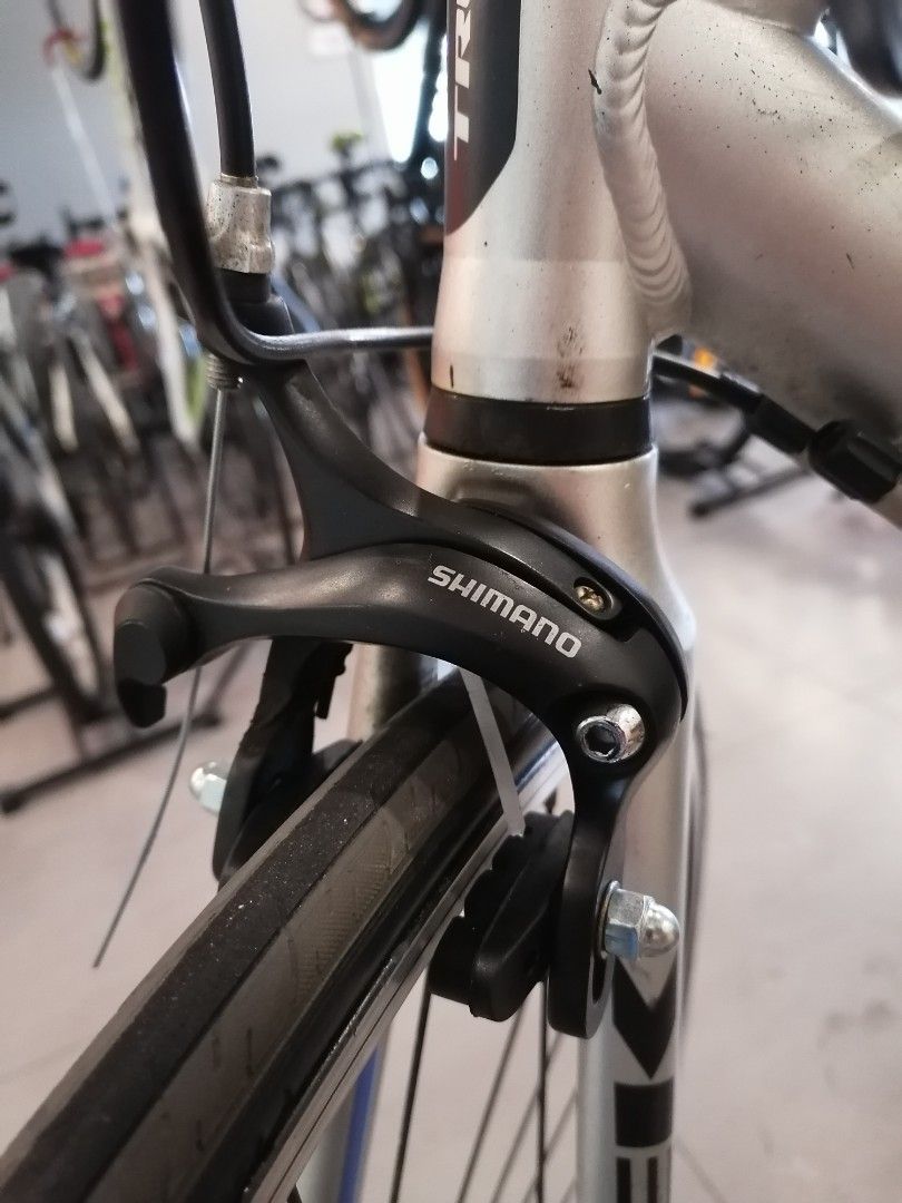 Trek Alpha Hybrid, 9.5kg only, good condition with shop warranty ...