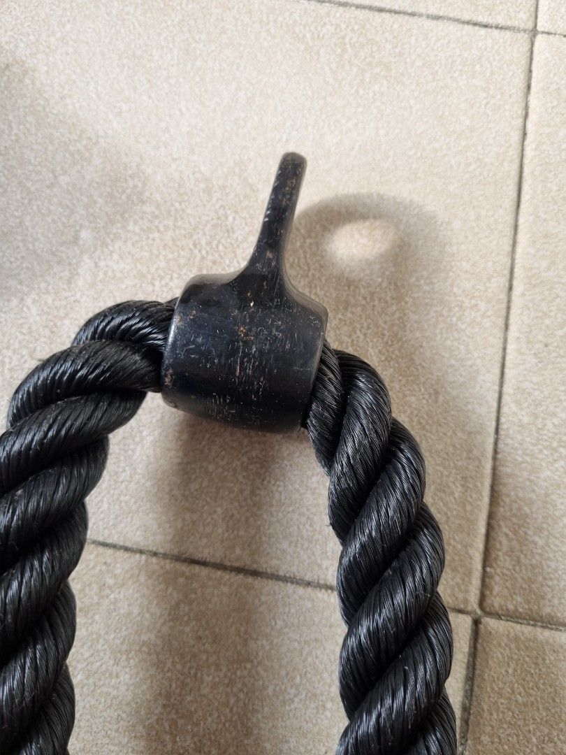 Tricep extension rope, Sports Equipment, Exercise & Fitness, Weights ...