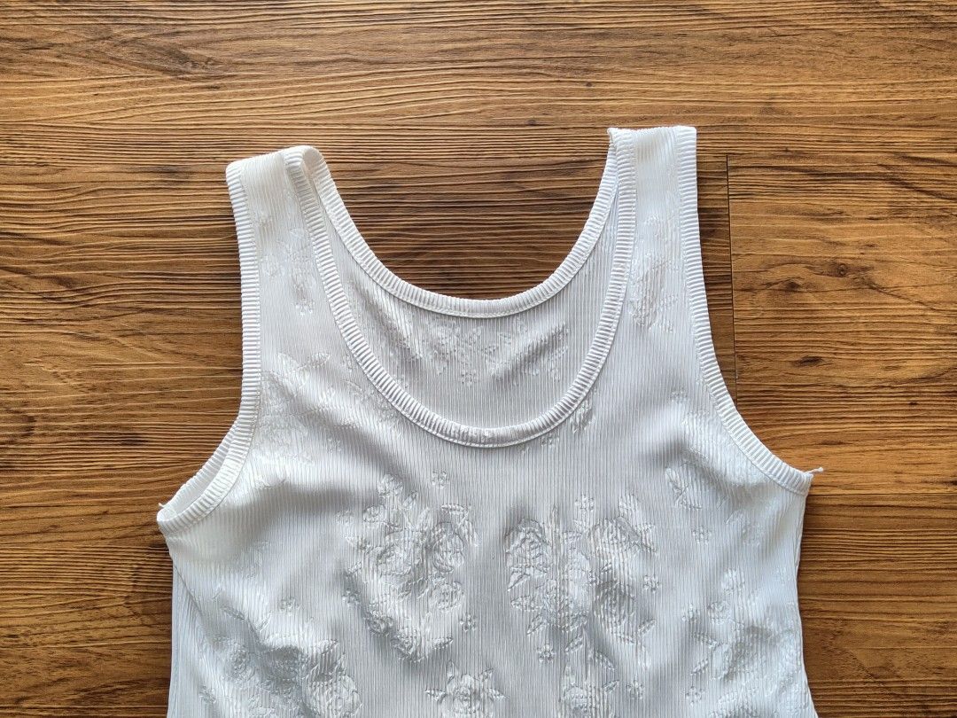 Turkish white midi short dress with pattern on fabric material Gaun ...