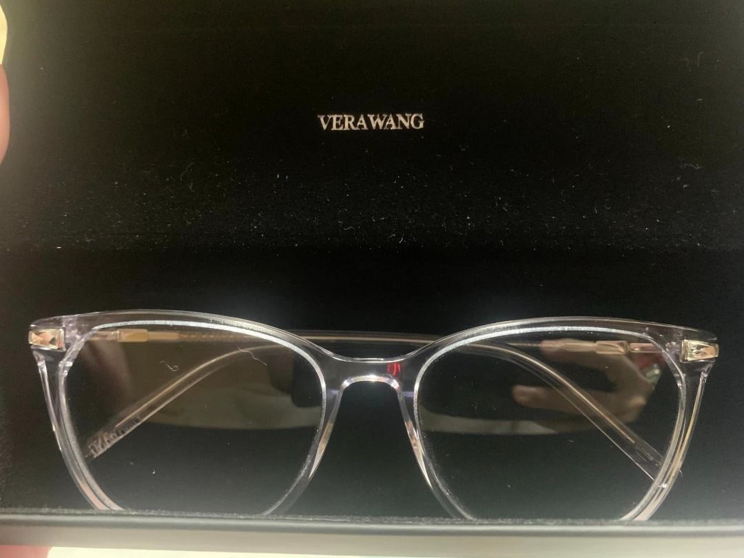 VERA WANG MONIQUE CRYSTAL VSSEAA, Men's Fashion, Watches & Accessories ...