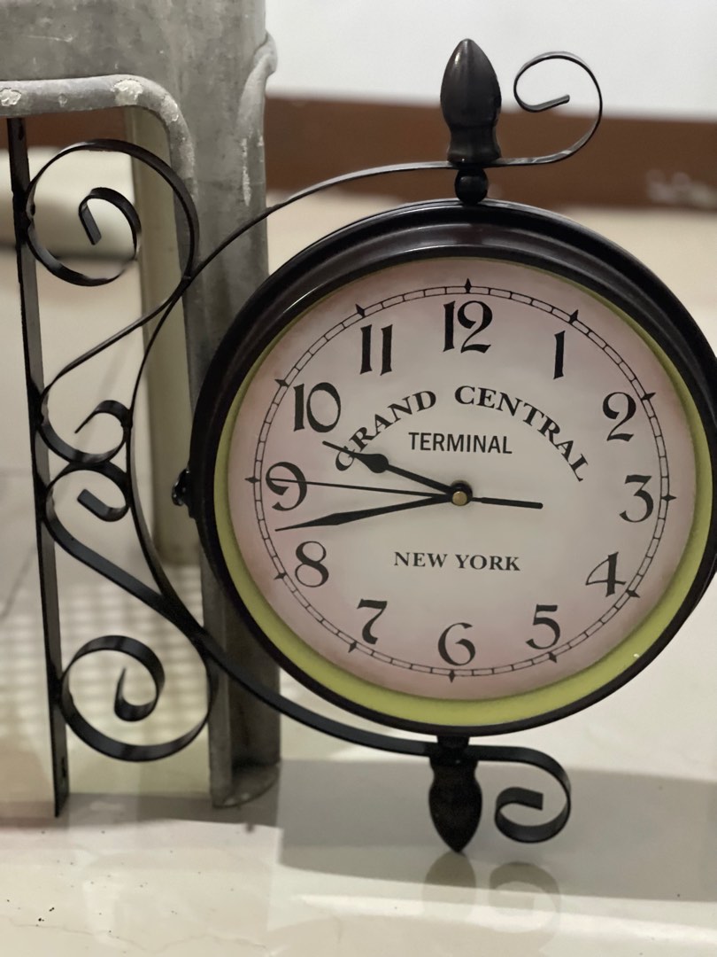 Vintage double sided 360 degrees grand central wall clock, Furniture ...