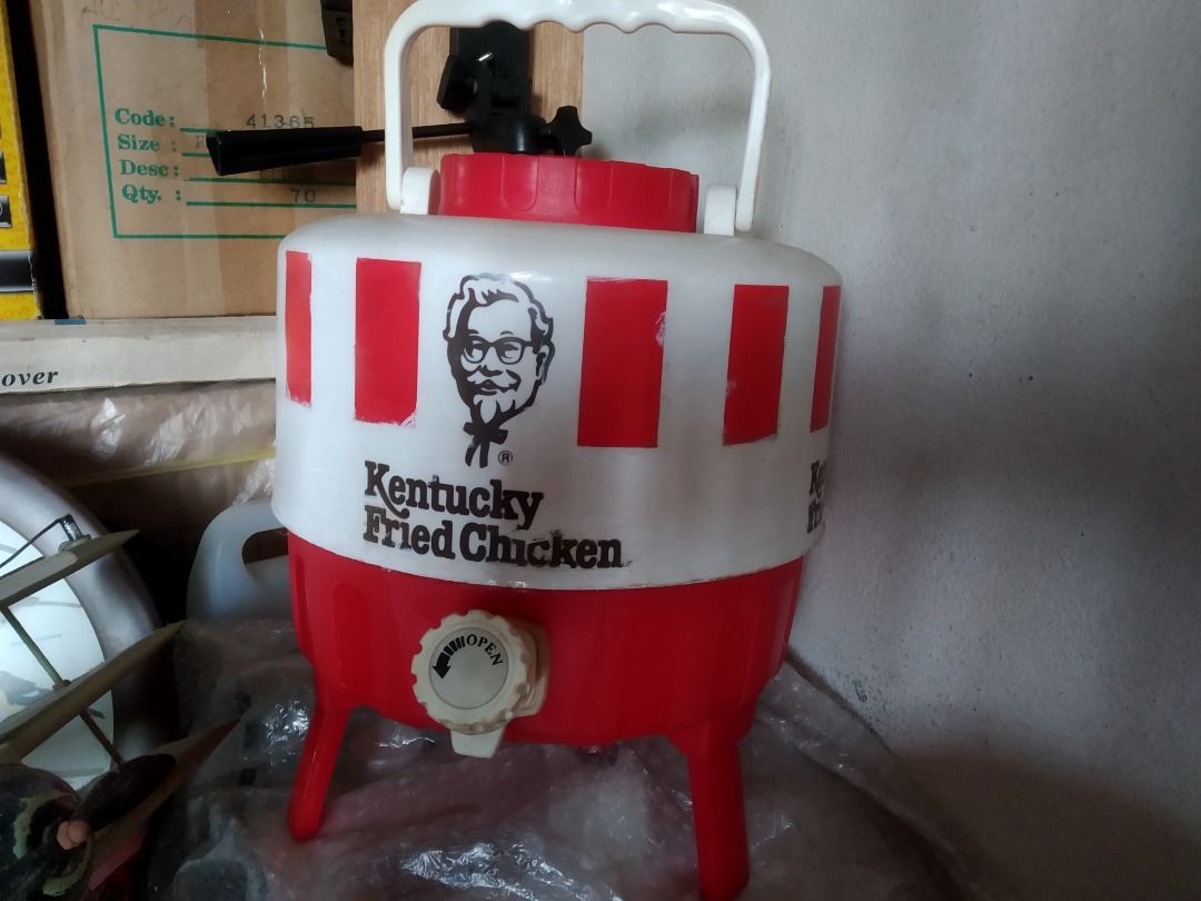 Vintage Kfc Water Container, Hobbies & Toys, Collectibles & Memorabilia ...