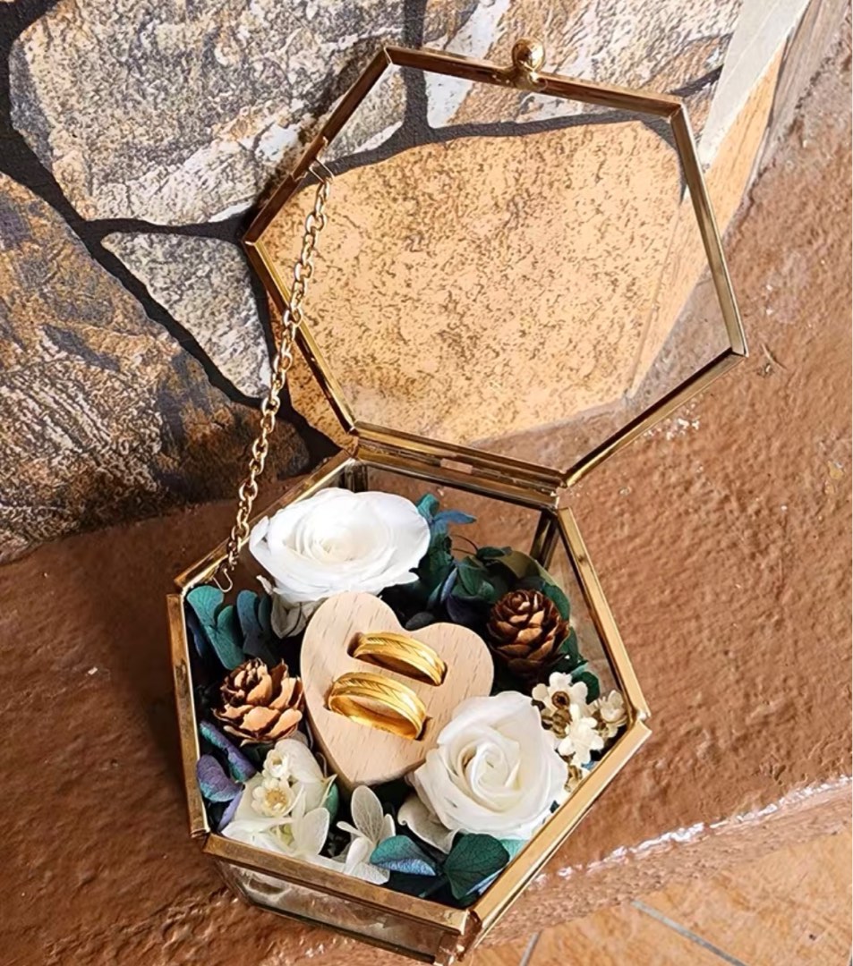 Wedding/ Proposal/ ROM ring box with preserved flowers, Hobbies & Toys ...