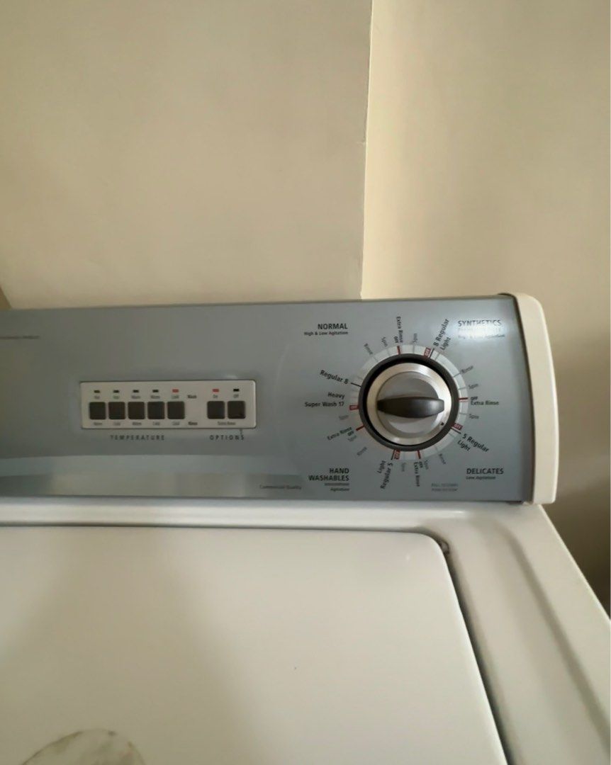 RUSH!! 18k! Whirlpool Washing Machine 10.5 kg on Carousell