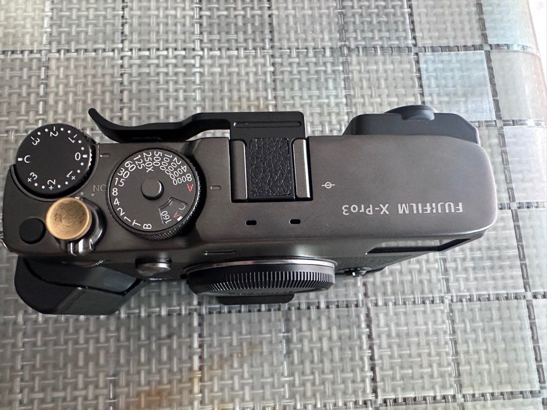 X-Pro3 ，Dura Black, Photography, Cameras on Carousell