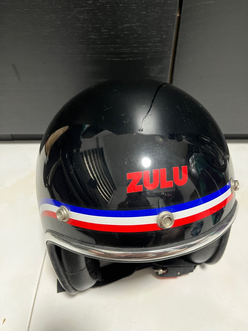Zulu helmet size L, Motorcycles, Motorcycle Accessories on Carousell